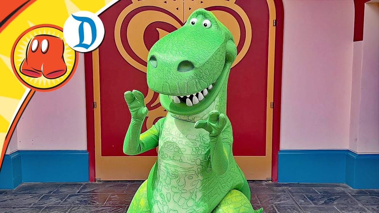 🦖 Meet & Greet with Rex from Toy Story | Pixar Pier Disney California ...