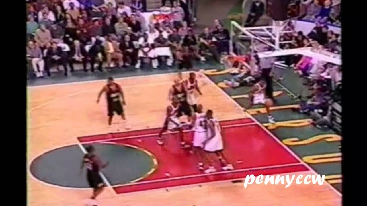 Boxing Day Special: Allen Iverson vs. Gary Payton (2000) - YouTube