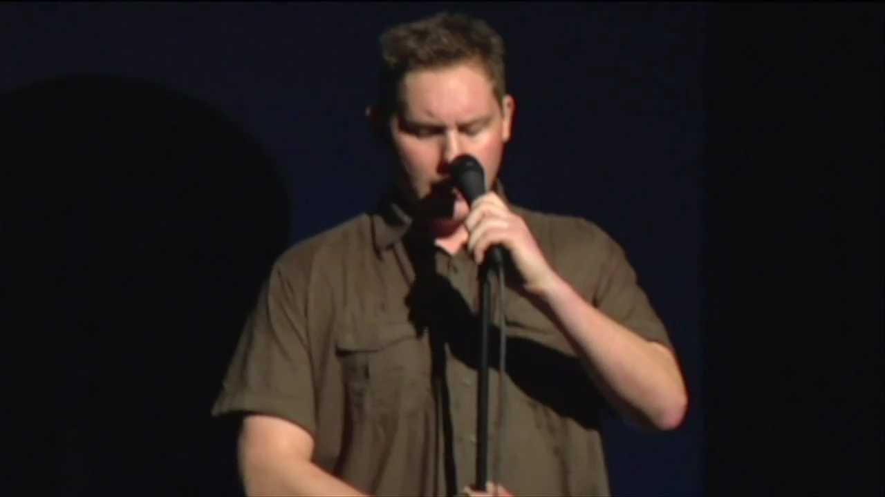 Comedian Tom Clark - TOP STORY! WEEKLY - YouTube