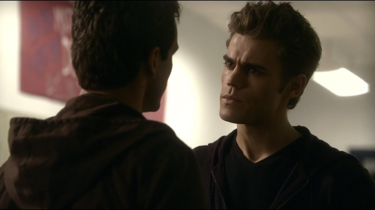 Logan Fell Amenaza a Stefan con Revelar su Secreto | The Vampire ...