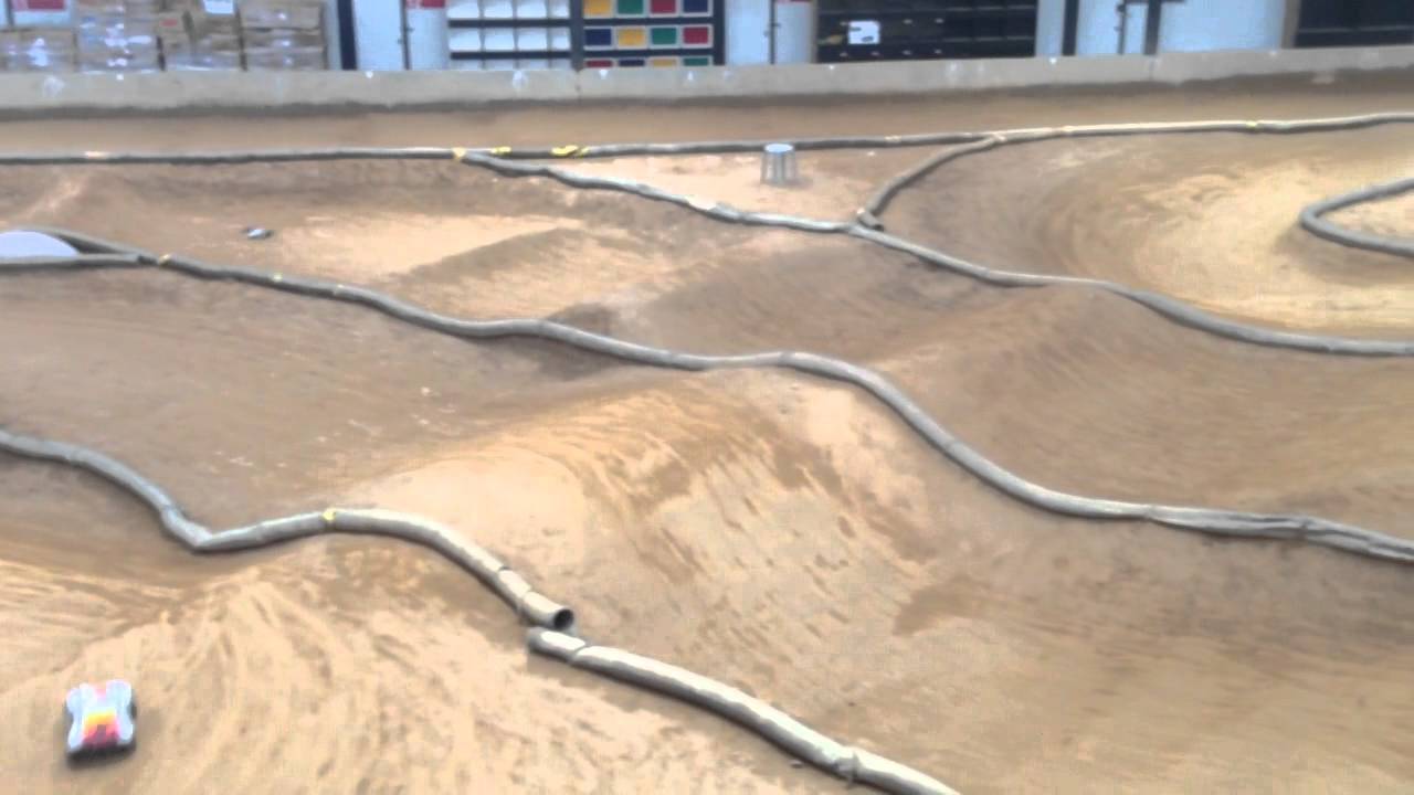 Carisma GTB raced with Tamiya TRF503 - YouTube