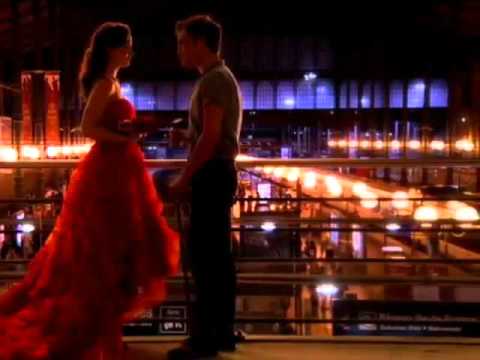 Fountains of Wayne-Prom theme (gossip girl) Chuck&Blair 💋 - YouTube