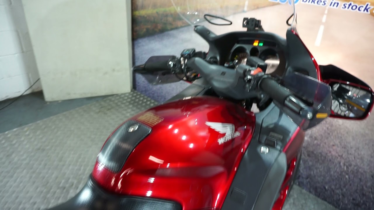 MOTORBIKES 4 ALL REVIEW HONDA ST1100 FOR SALE - YouTube