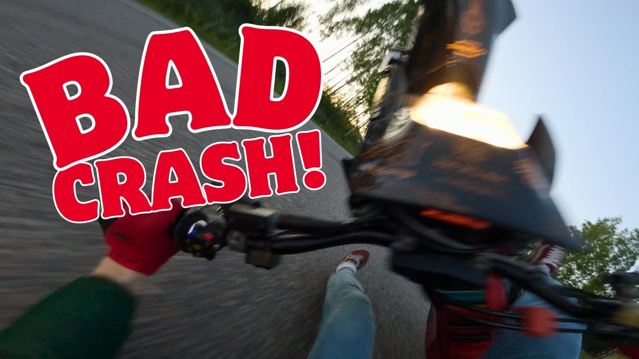 I AM SPEED SUPERMOTO // CLOSE CALL + CRASH - YouTube