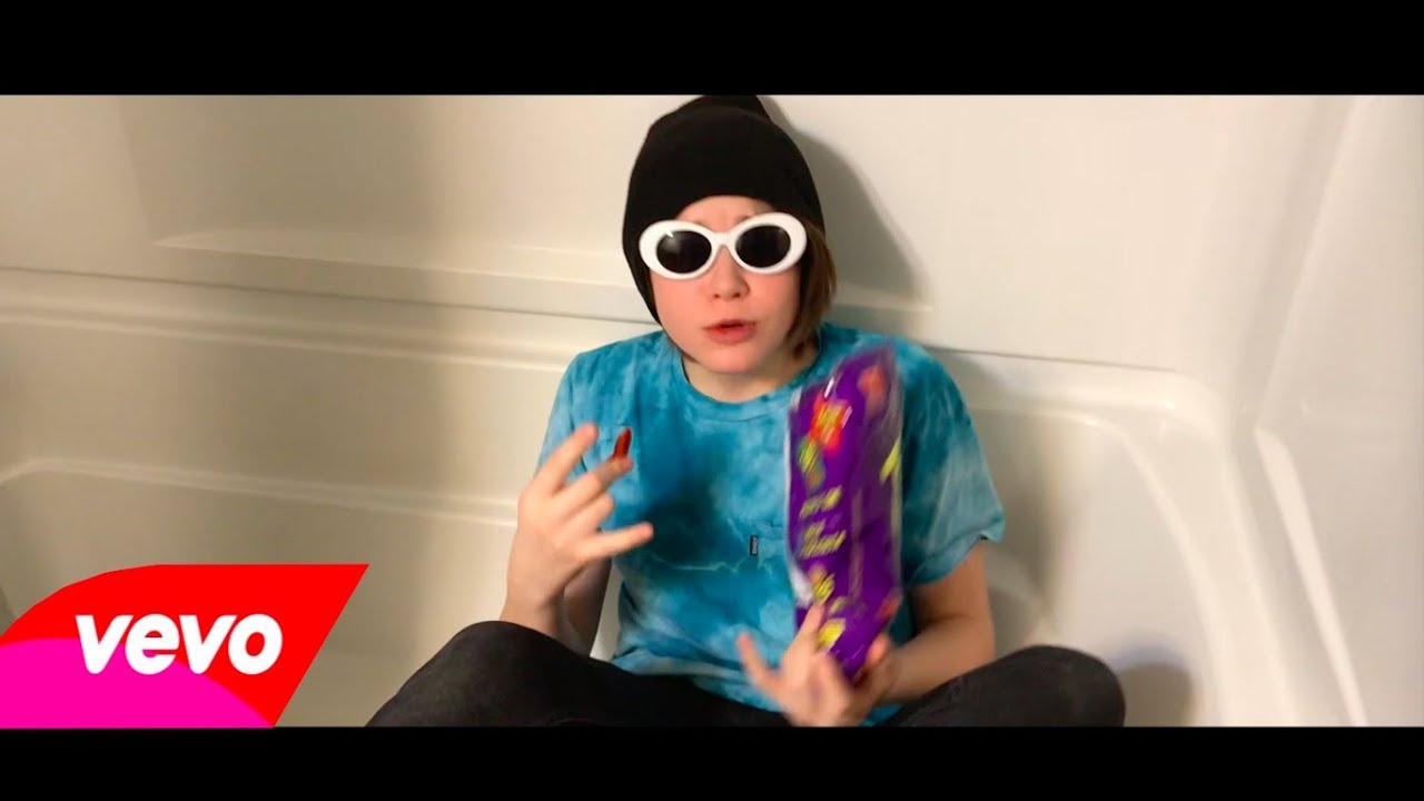 Cringy Gang (Official Music Video) - YouTube
