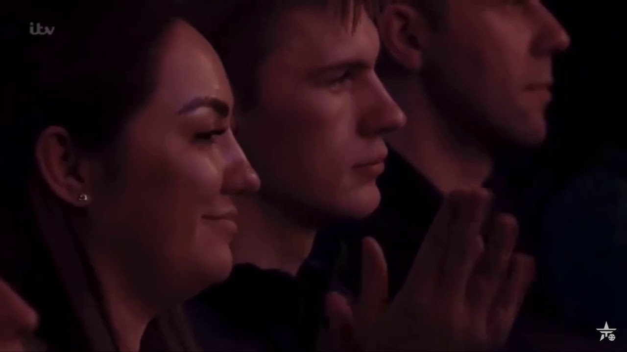 Magician Magical Bones - YouTube