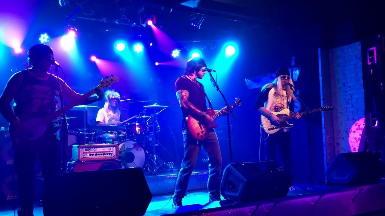 90's Tribute Band - Stuck in the 90's - performing "song 2" - YouTube