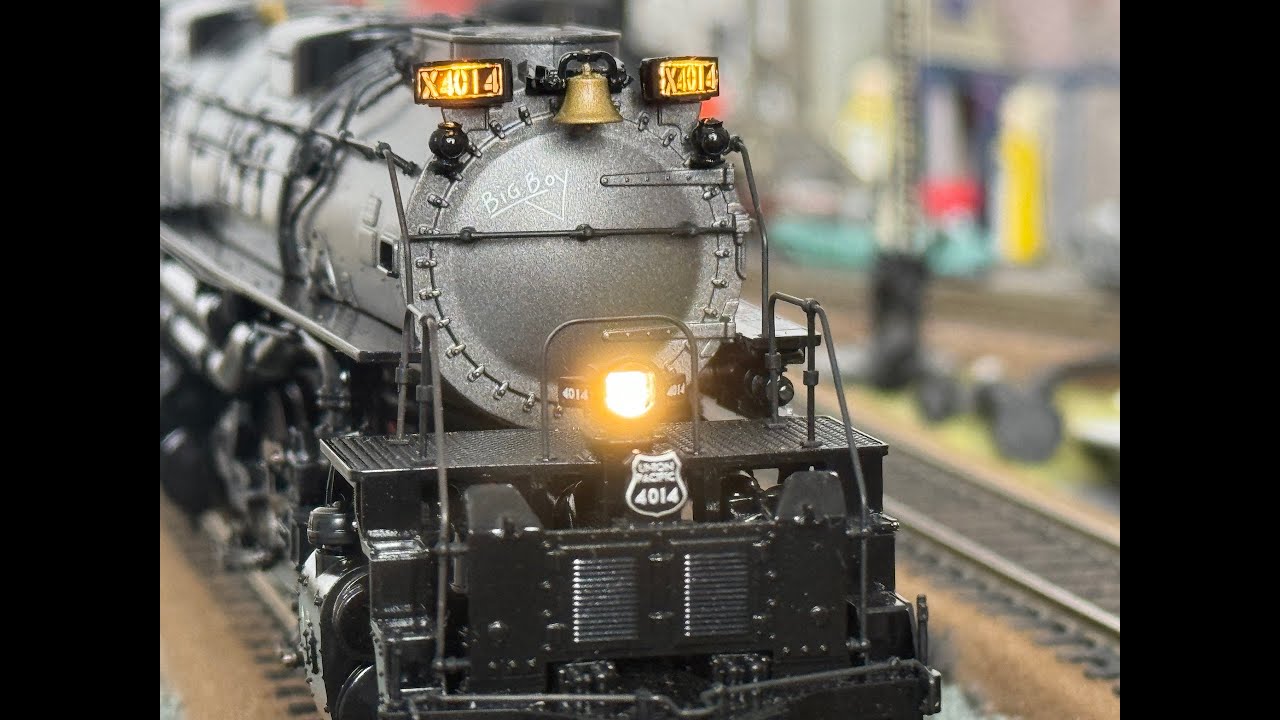 union pacific 4 8 8 4 big boy locomotive number 4014 an Athearn Genesis ...