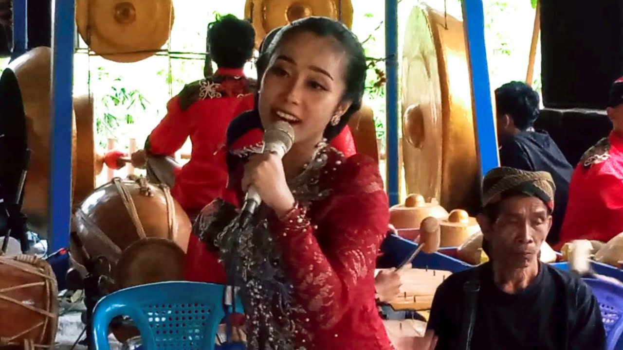 PODANG KUNING VOC : VIA ⭐ TARUNA BUDAYA - YouTube