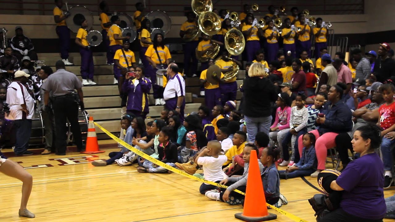 Whitecastle High school Drum and Auxillary Gym Battle Wossman High Band ...
