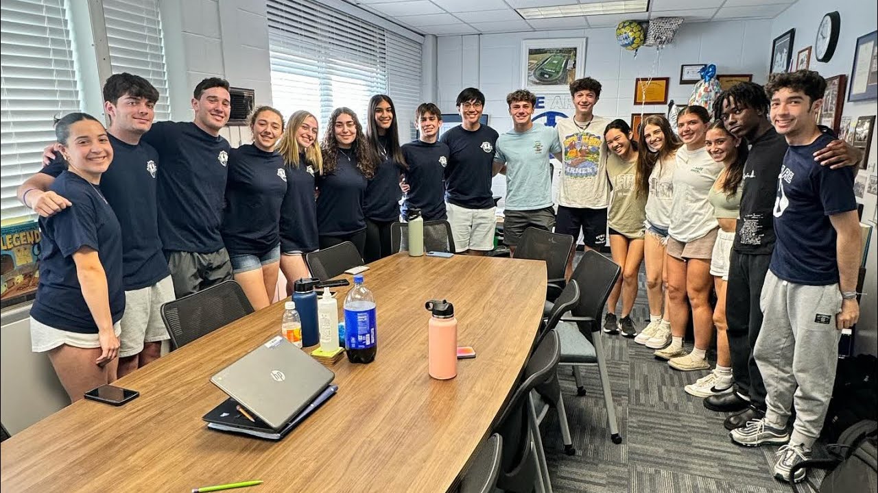 Welcoming & Surprising the NEW CLASS OF 2025 ANYTOWNERS at Howell High ...