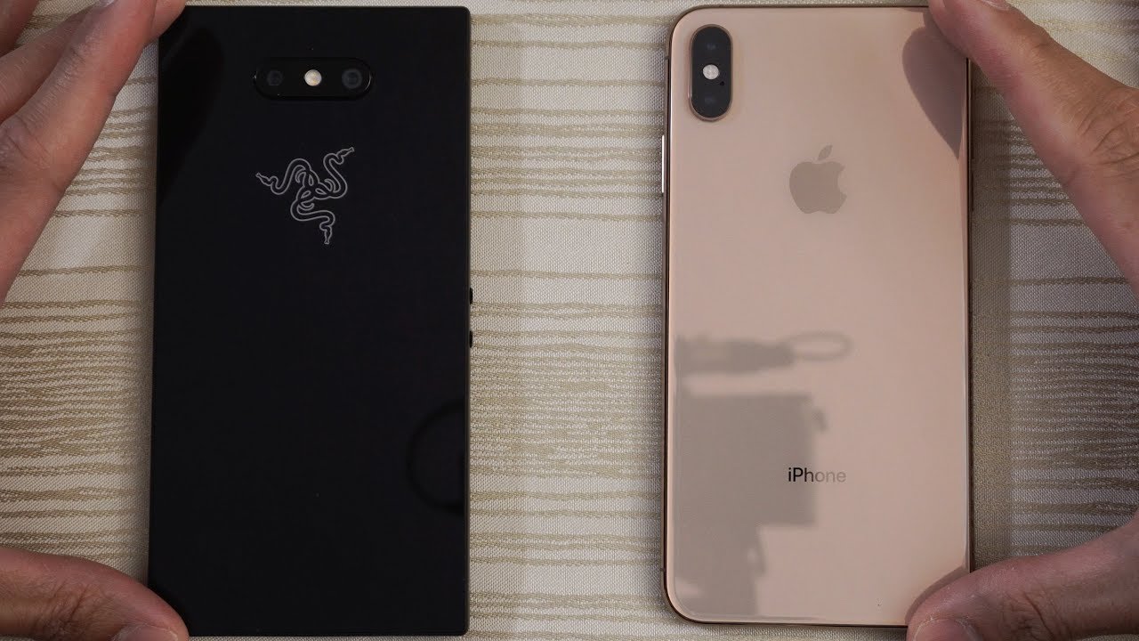 Razer Phone 2 vs iPhone XS Max - Speed Test! Can the new Razer slice an ...