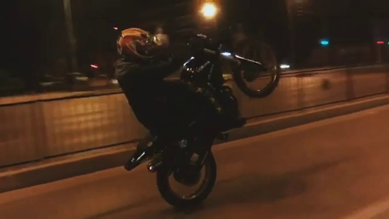 MOTORSİKLETTE TEK TEKER VİDEOLARI - YouTube