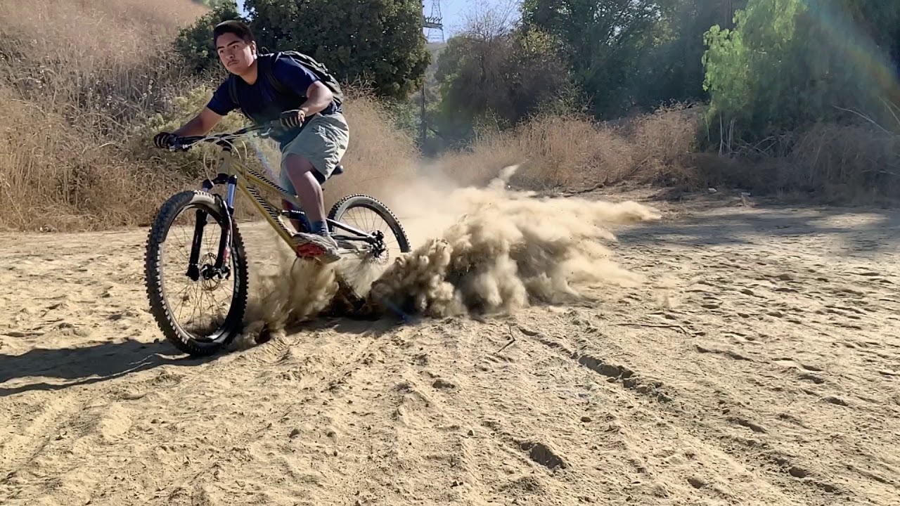 Fat skid at Nike Hill - YouTube