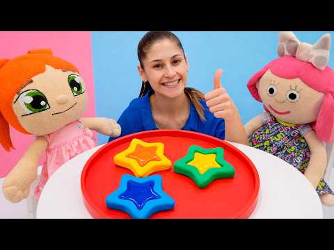 Smarta tüm jelli kurabiyeleri yiyor! Ayşe, Smarta ve Lili için kurabiyeler hazırlıyor. Çocuk videosu