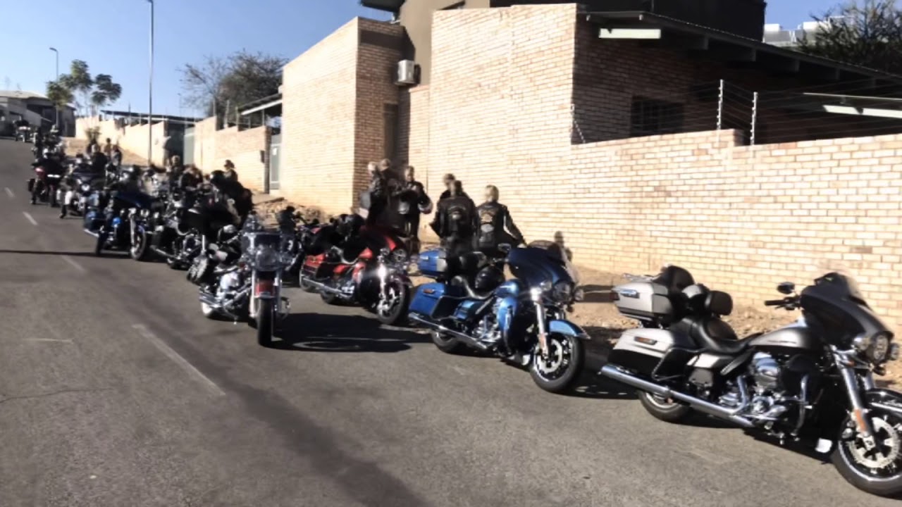 HOG NAMIBIA Kids Blanket Run - YouTube
