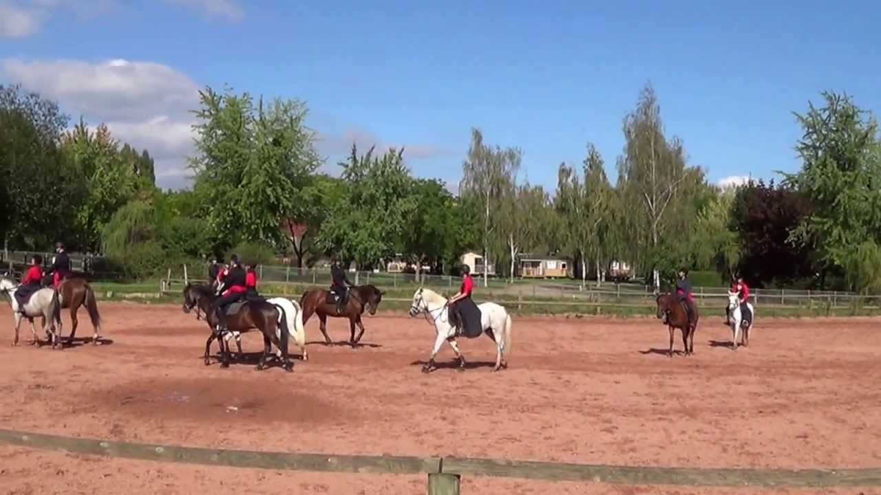 Carrousel Club Hippique de Saverne - YouTube