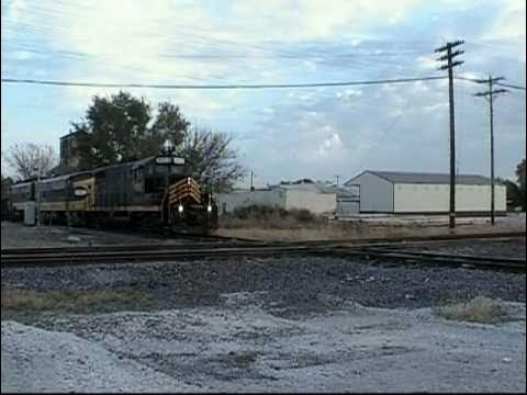 PREX 1603 GP16 Leads 2 F-Units and a Freight - YouTube