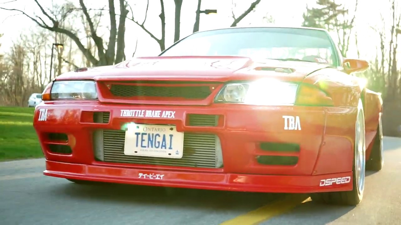 PANDEM R32 GTR - YouTube