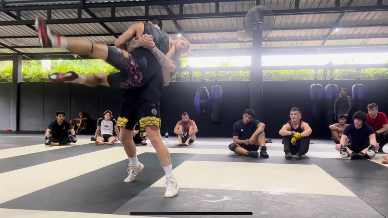 MMA body lock that always works, with Frank Hickman! - YouTube