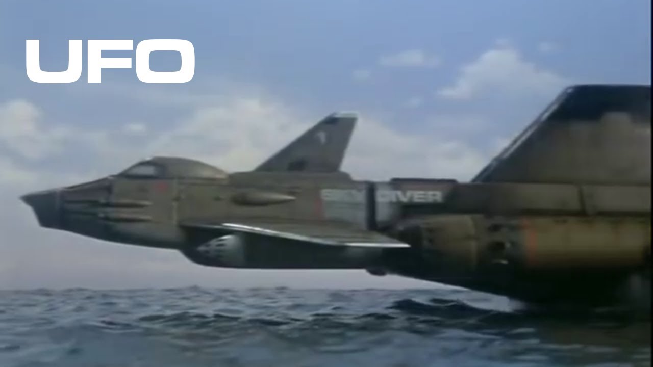 SHADO UFO Sub Smash - YouTube