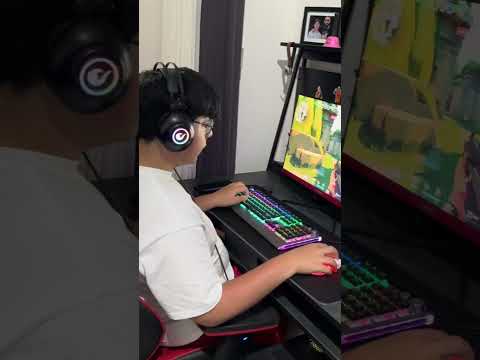 Kuzey yanık o kadar oyuna dalmış larki benden haberleri yok #shortvideo #video #shorts #short