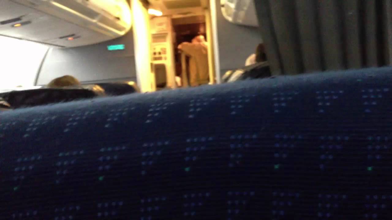 Boarding AirTran Airways flight 684 ICT to ATL - YouTube