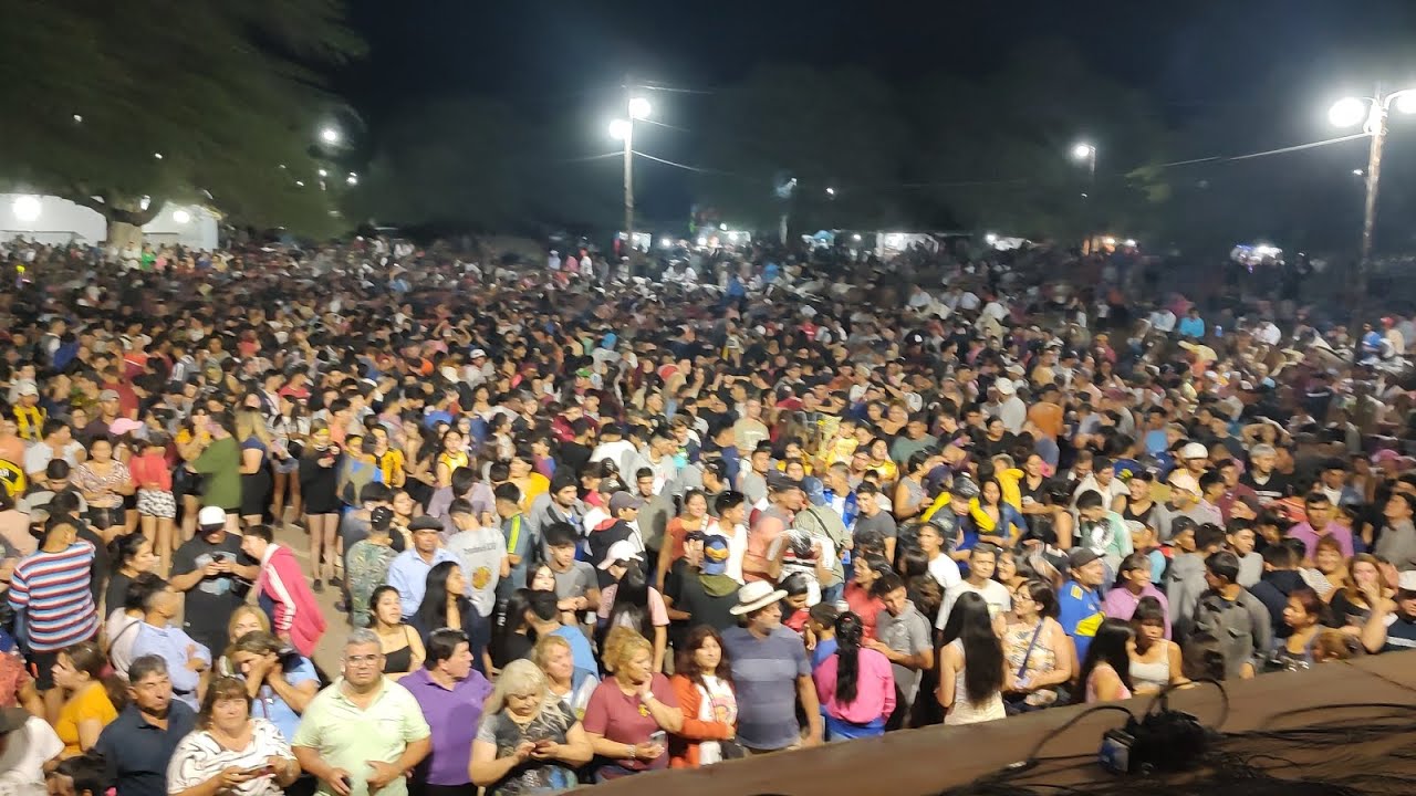 RICHARD YBARRA TRINCHERAS DE CARNAVAL ICAÑO 2023 - YouTube