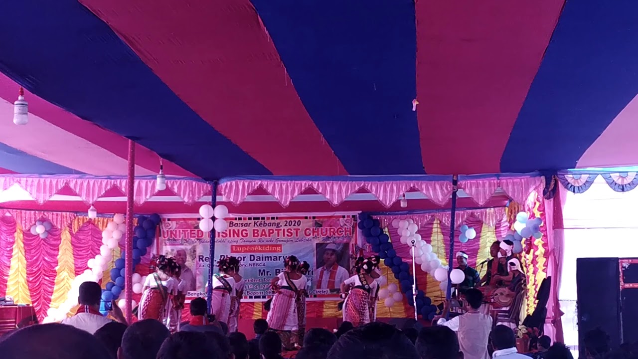 Mishing Cultural Dance Gumrak - YouTube