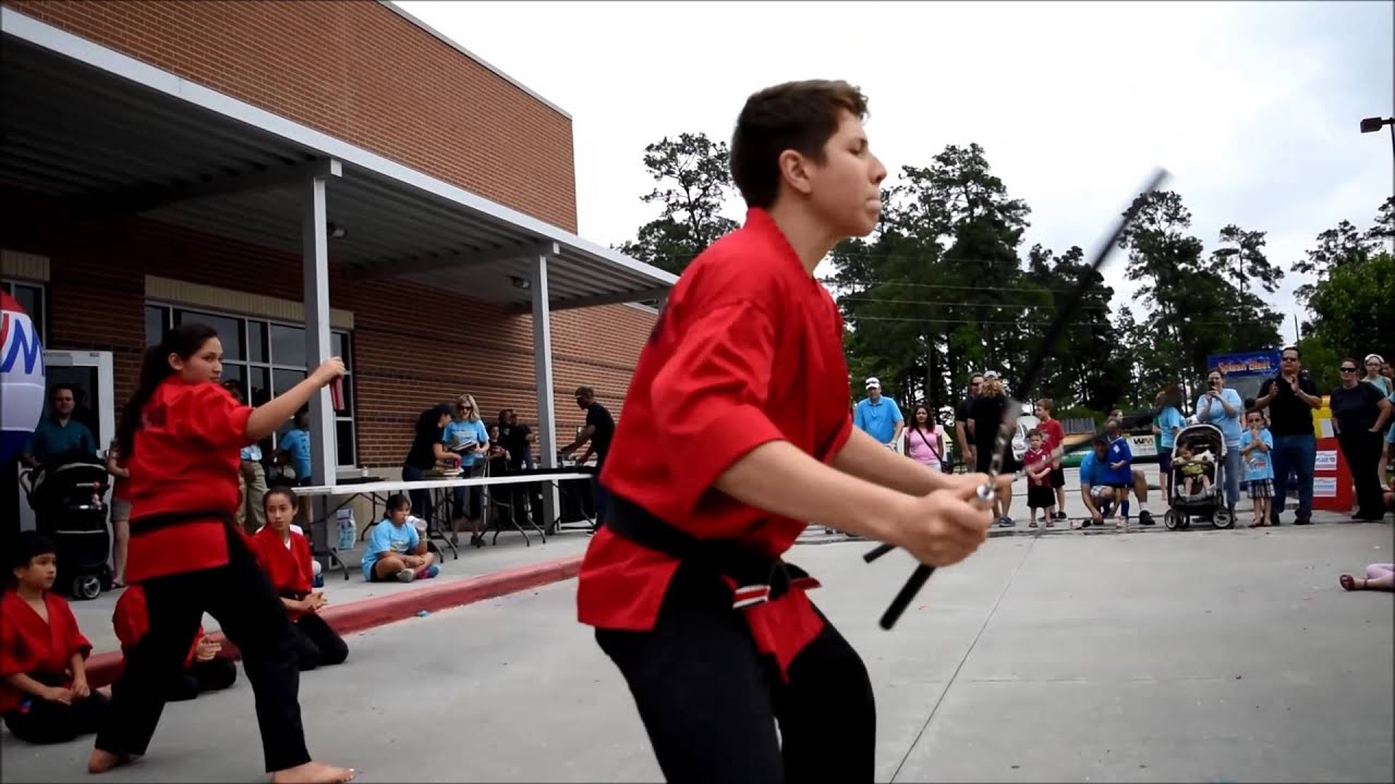 Rising Sun Karate Demo Lakeshore 2015 - YouTube