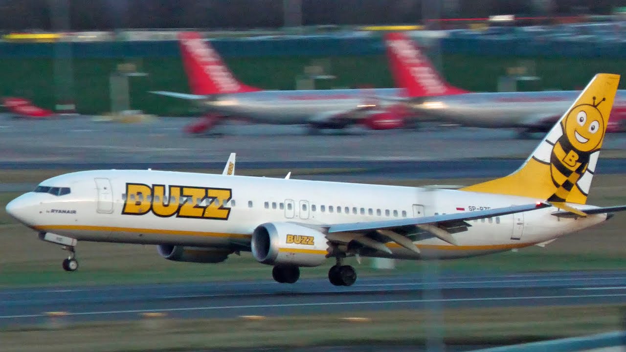 BUZZ Boeing 737 Max ( SP-RZE ) landing at Birmingham Airport - YouTube