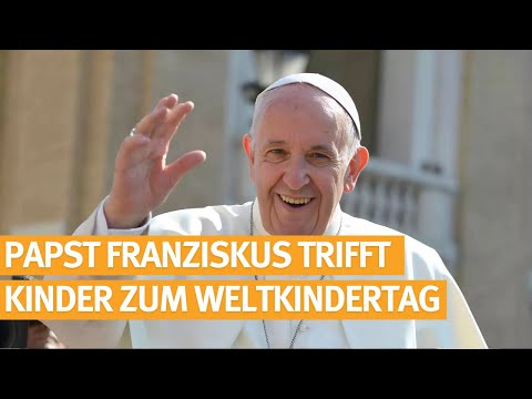 Treffen von Papst Franziskus mit Kindern anlässlich des Weltkindertages ...
