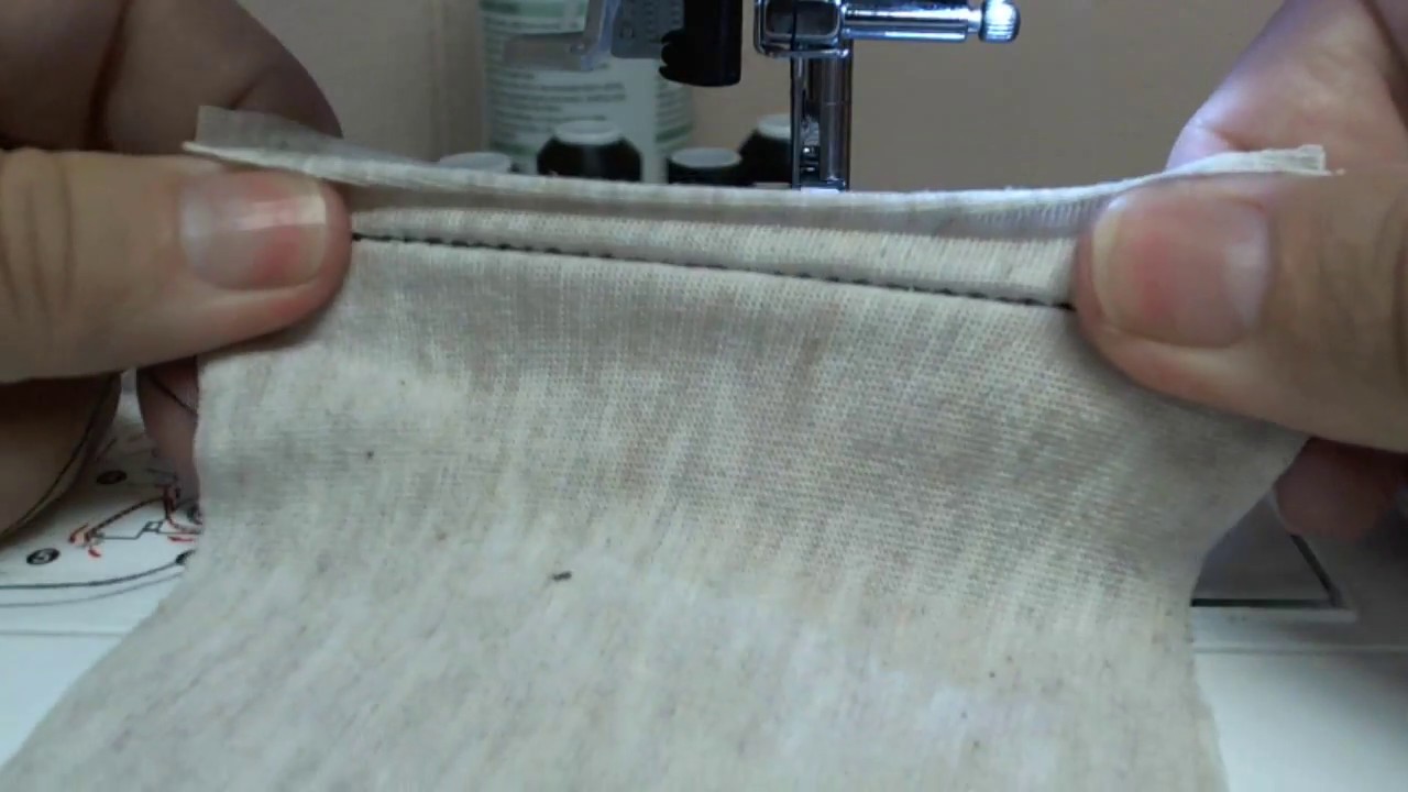triple thread stretch stitch - YouTube