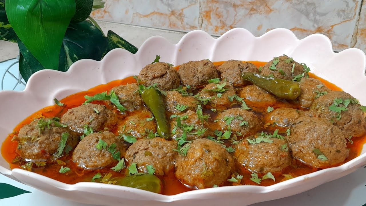 Beef Koftey || Soft and Juicy Kofta Curry Recepie - YouTube