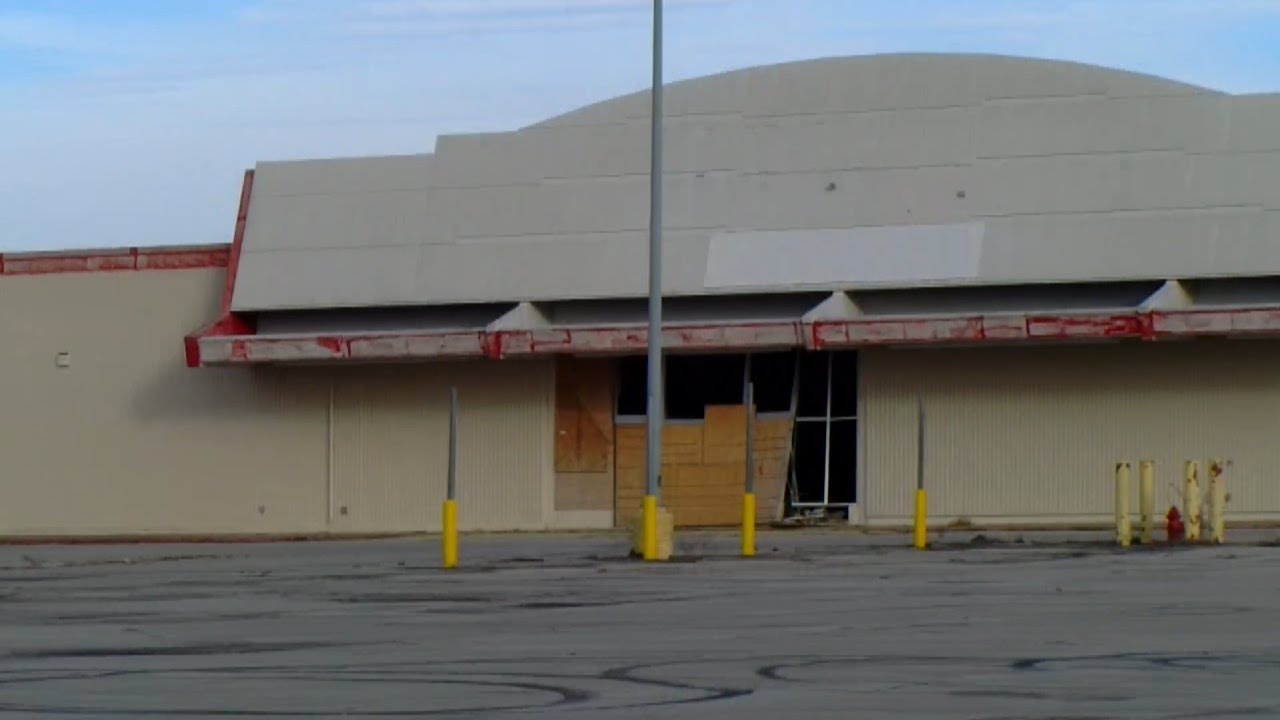 THE OLD SOUTH BELT KMART BUILDING IS BEING PREPPED FOR DEMOLITION - YouTube