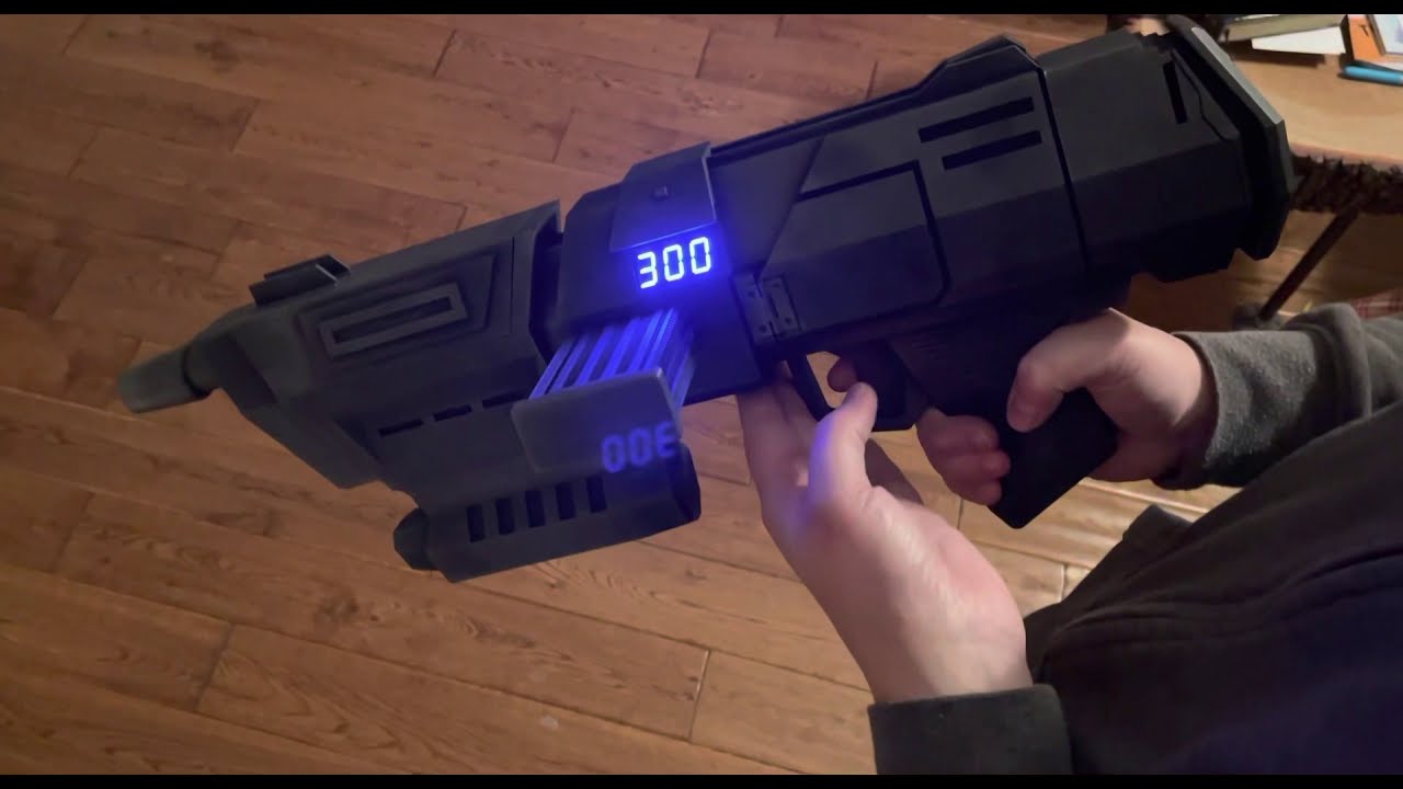 DC-17m Blaster Electronics Test - YouTube