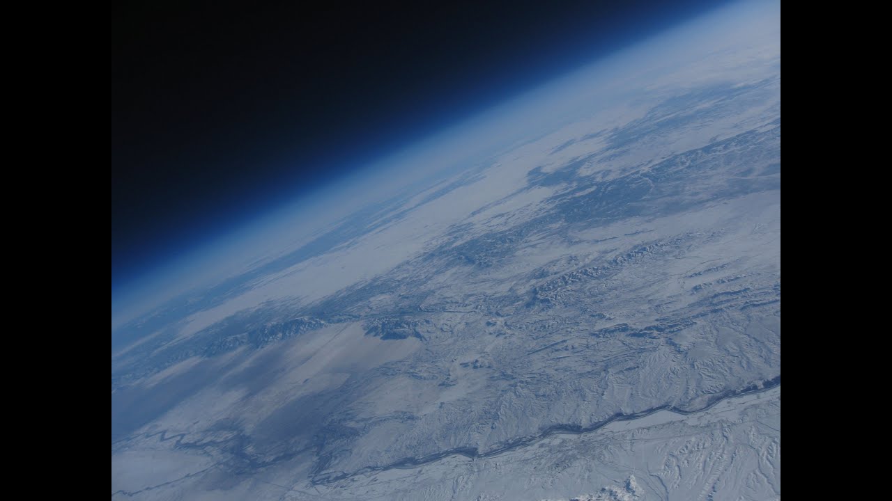 Near Space Flight to 90,000 ft-Part 2 - YouTube