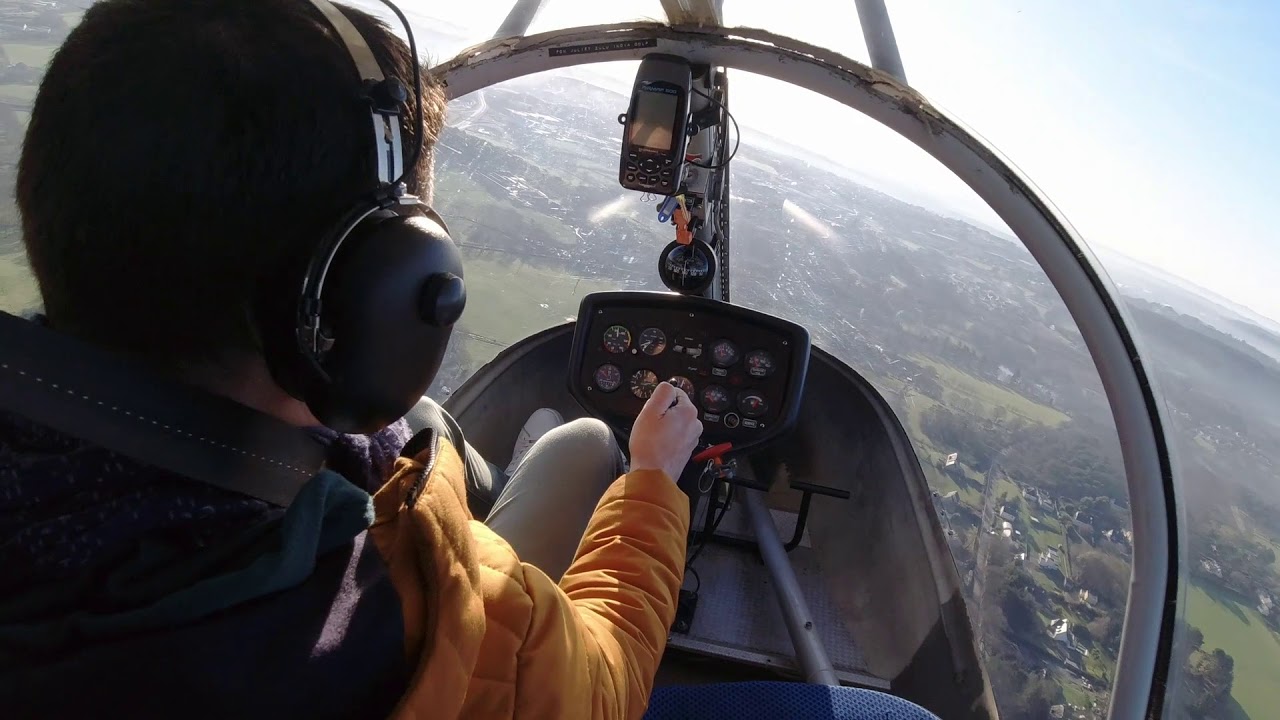 Premier tour de piste 2020 à bord de mon ULM Ikarus C22 - YouTube