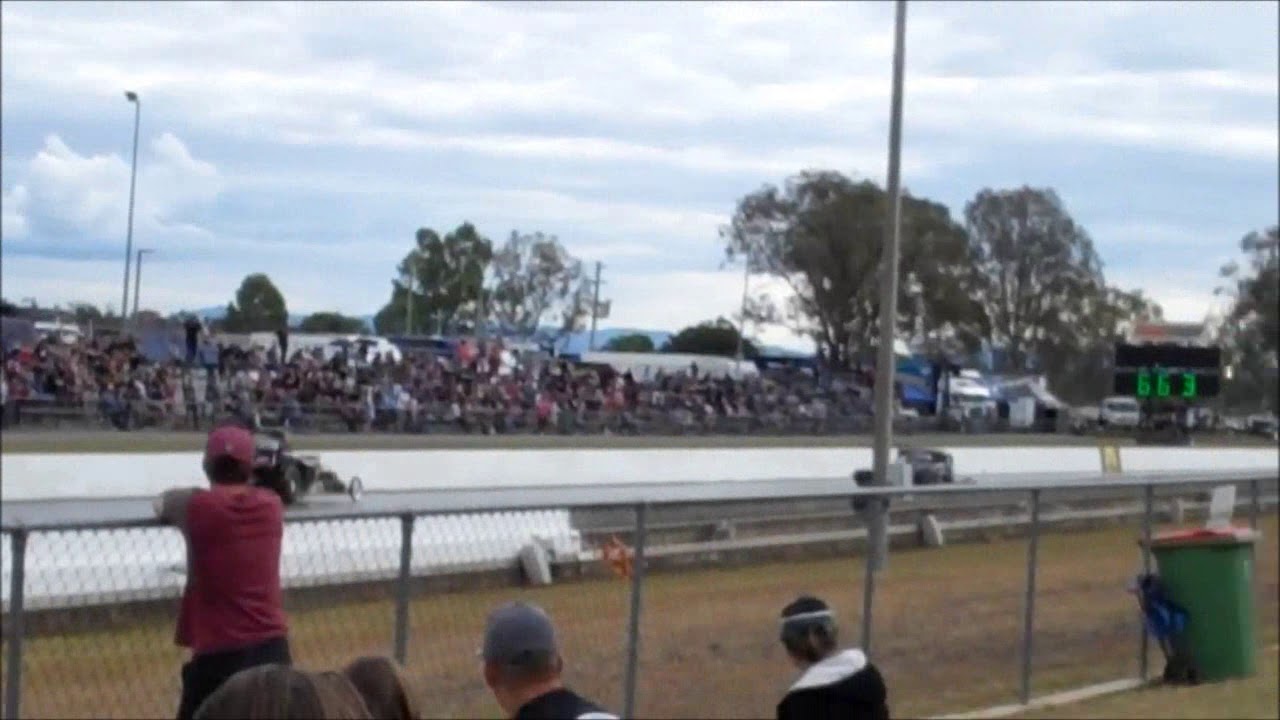 Drag Racing in Australia - Willowbank Raceway at Ipswich - YouTube