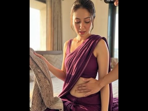 Romantic Navel Scene in New Movie