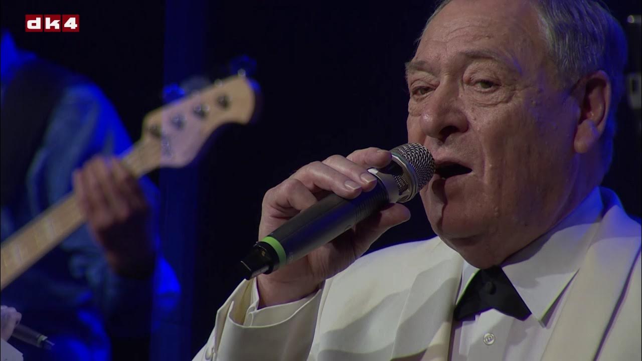 Syng Med & Tip et Hit Dario Campeotto Medley - YouTube