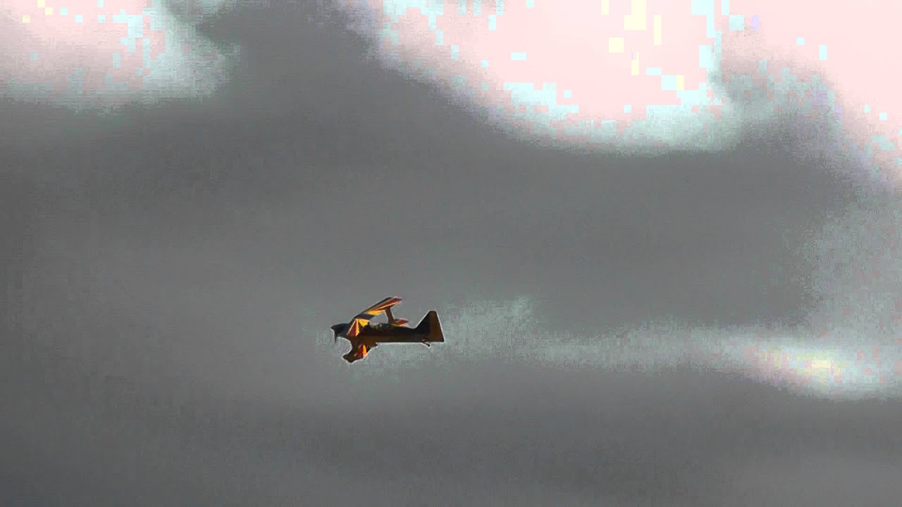 Ultimate Bipe RC Biplane Maiden - YouTube