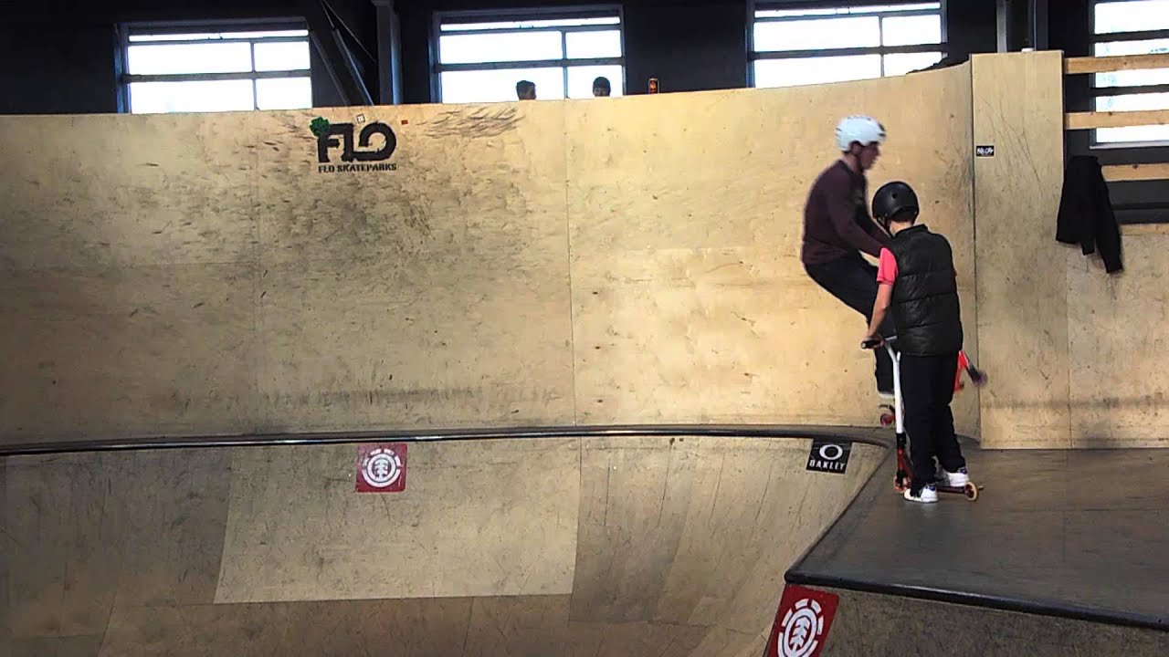 Ross hedley @ flo skatepark colwick nottingham - YouTube