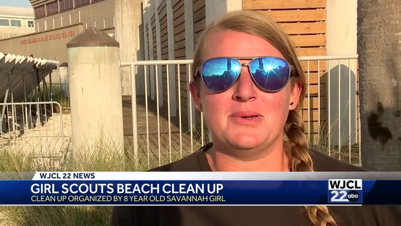8 year old Savannah girl organizes Tybee Beach clean up - YouTube