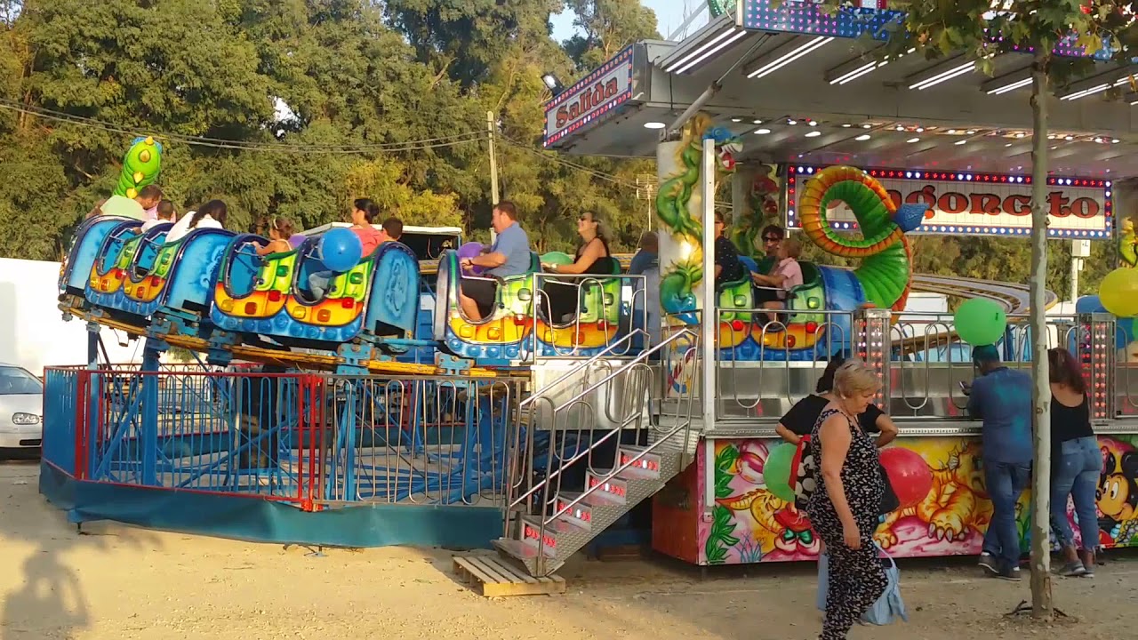 Feria de Conil de la Frontera Atracciones - YouTube