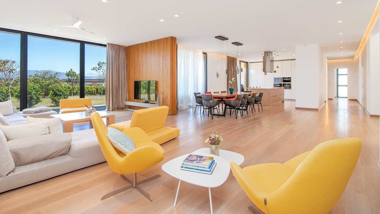 Milano Contemporary Home in Santa Ana - YouTube