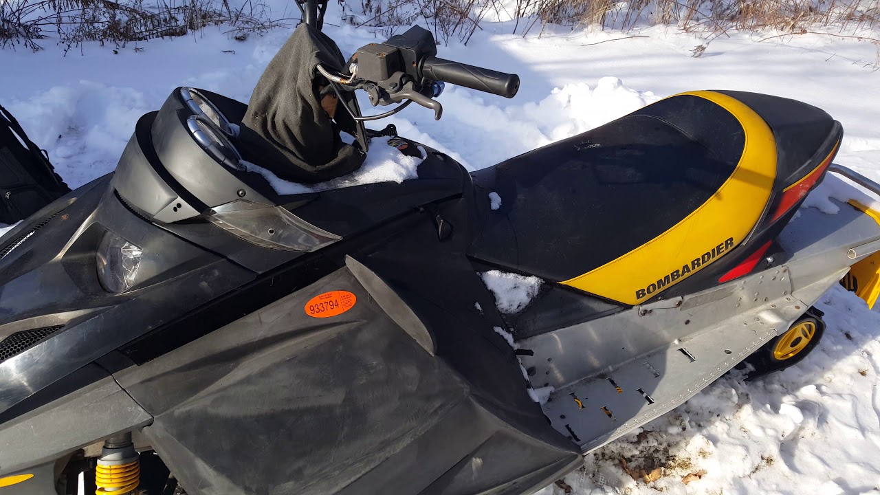 03 mxz 600 running/walkaround - YouTube