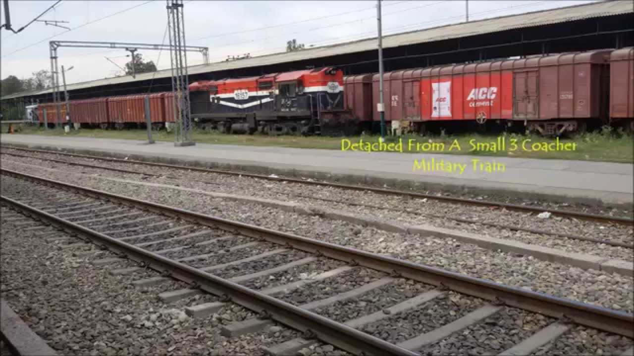 [HD] A Rare Visitor To Jammu -RTM WDM3A : Ratlam WDM3A Shunting a ...
