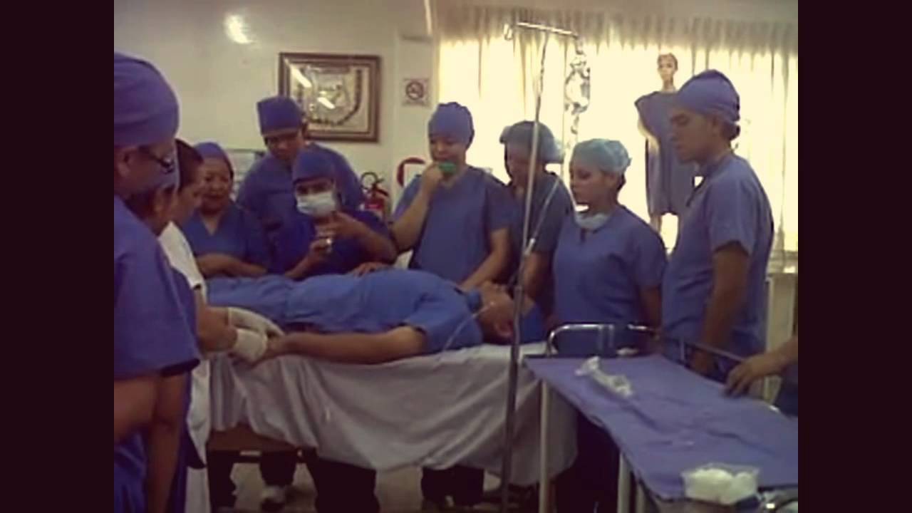 Cetis 57 enfermeria ckase con bene generacion 2011-2014 - YouTube