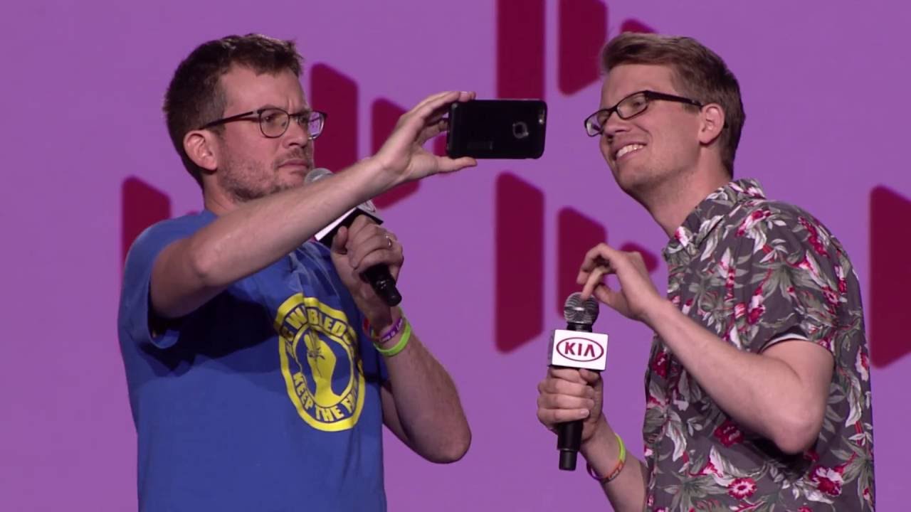 The Gathering of the Nerdfighters - VidCon 2016 - YouTube